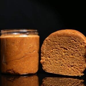 Hot n Spicy Pepperoni Boilie Paste - Vortex Baits